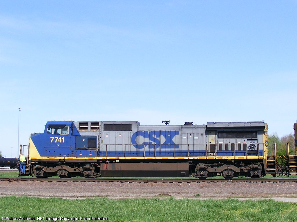 CSXT 7741